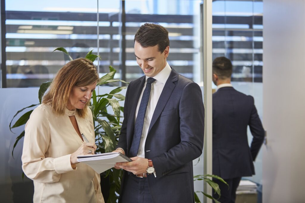 What Are The Roles & Responsibilities Of A Financial Advisor In Melbourne